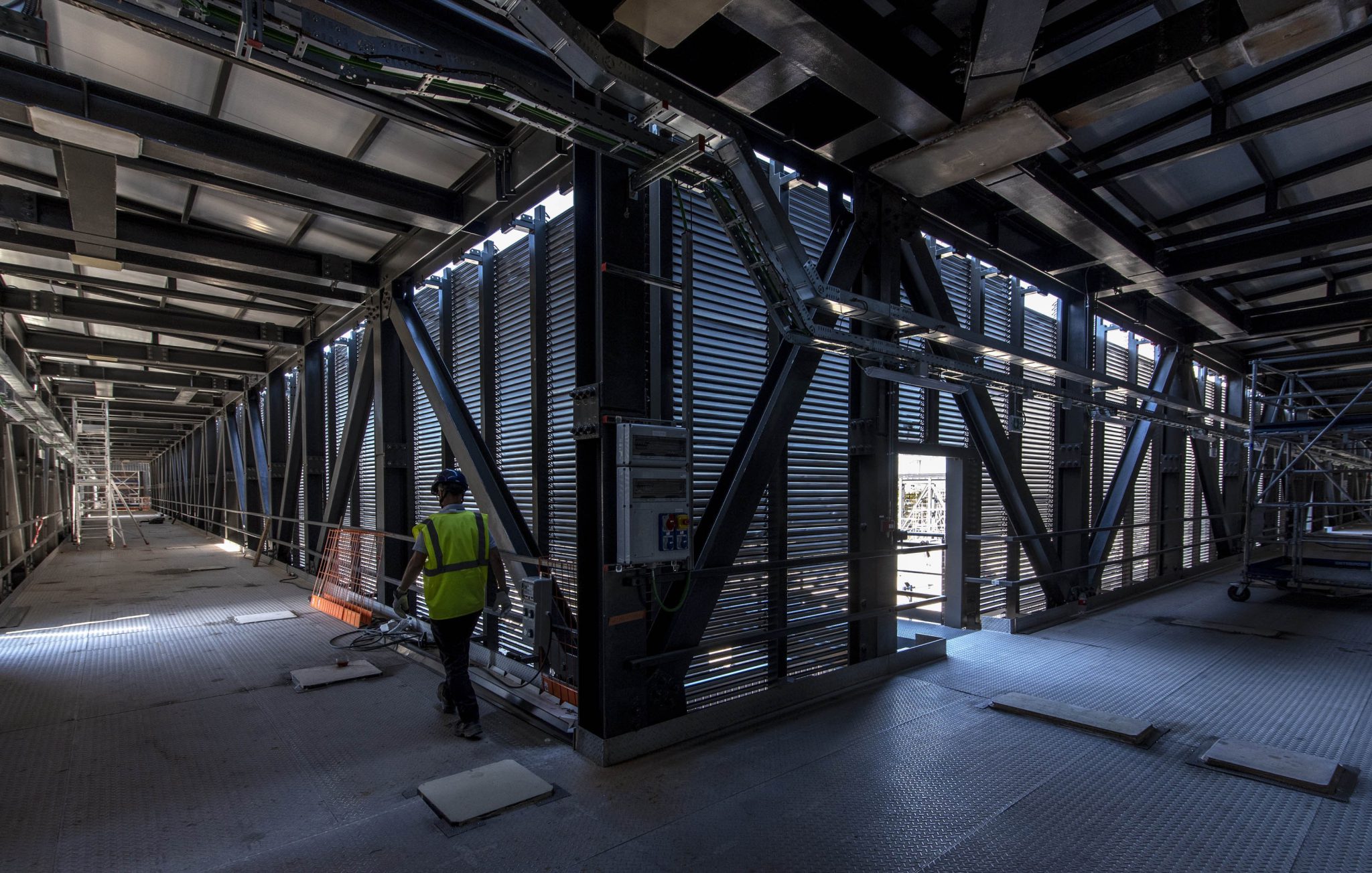 Civil engineering works officially over in ITER Tokamak building ...